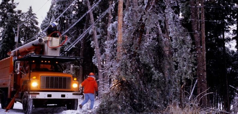 What to Know About Ice Storms: Causes, Effects and Safety | Simpson's ...